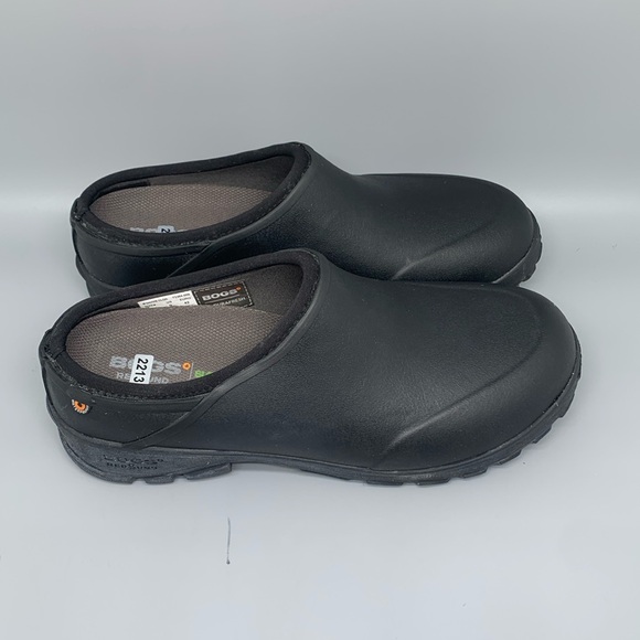 Bogs | Shoes | Bogs Sauvie Black Waterproof Clog Shoes 7236409 Mens Sz ...